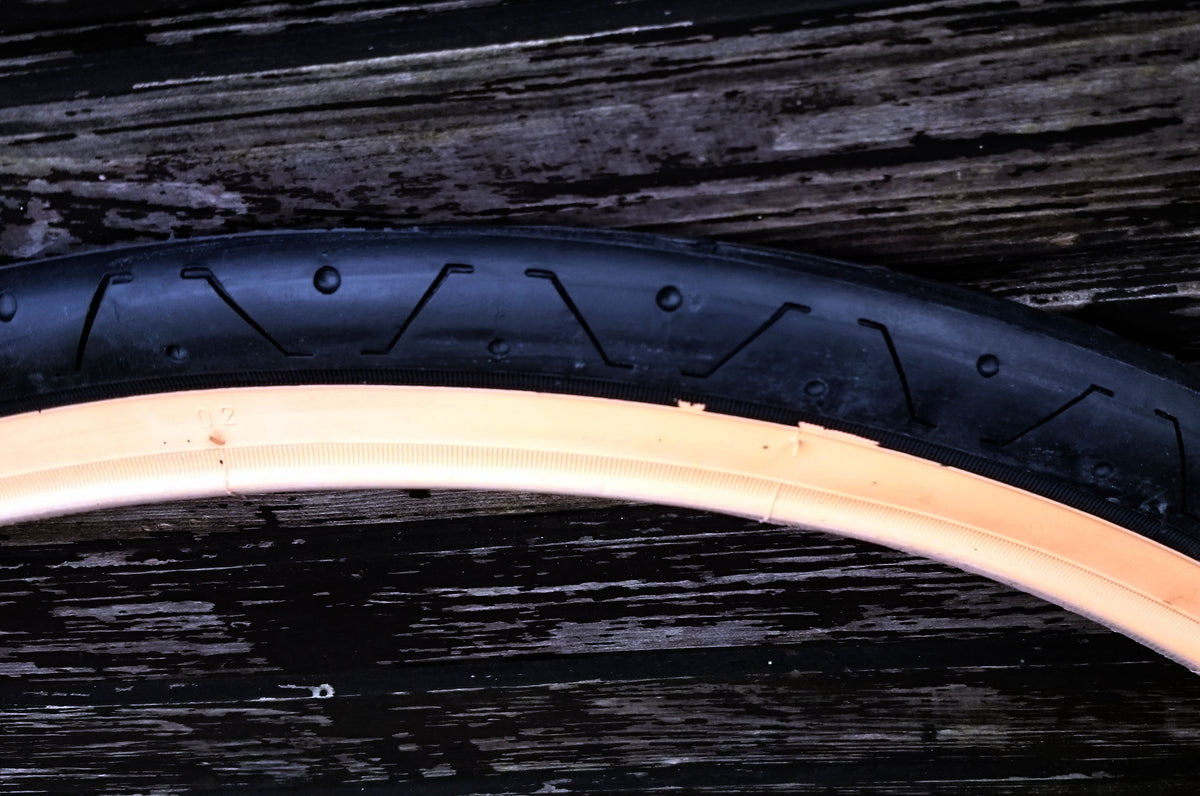 BLACK GUMWALL Slick mountain bike tyre tire – CurioUK