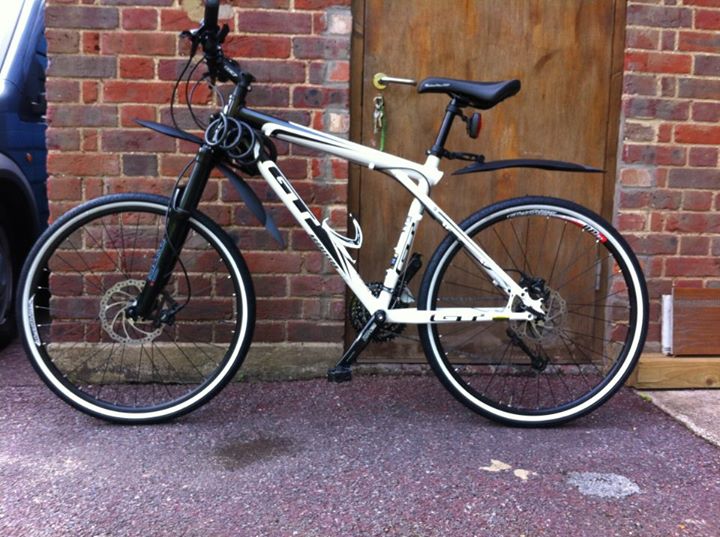 BLACK WHITEWALL Slick mountain bike tyre tire – CurioUK